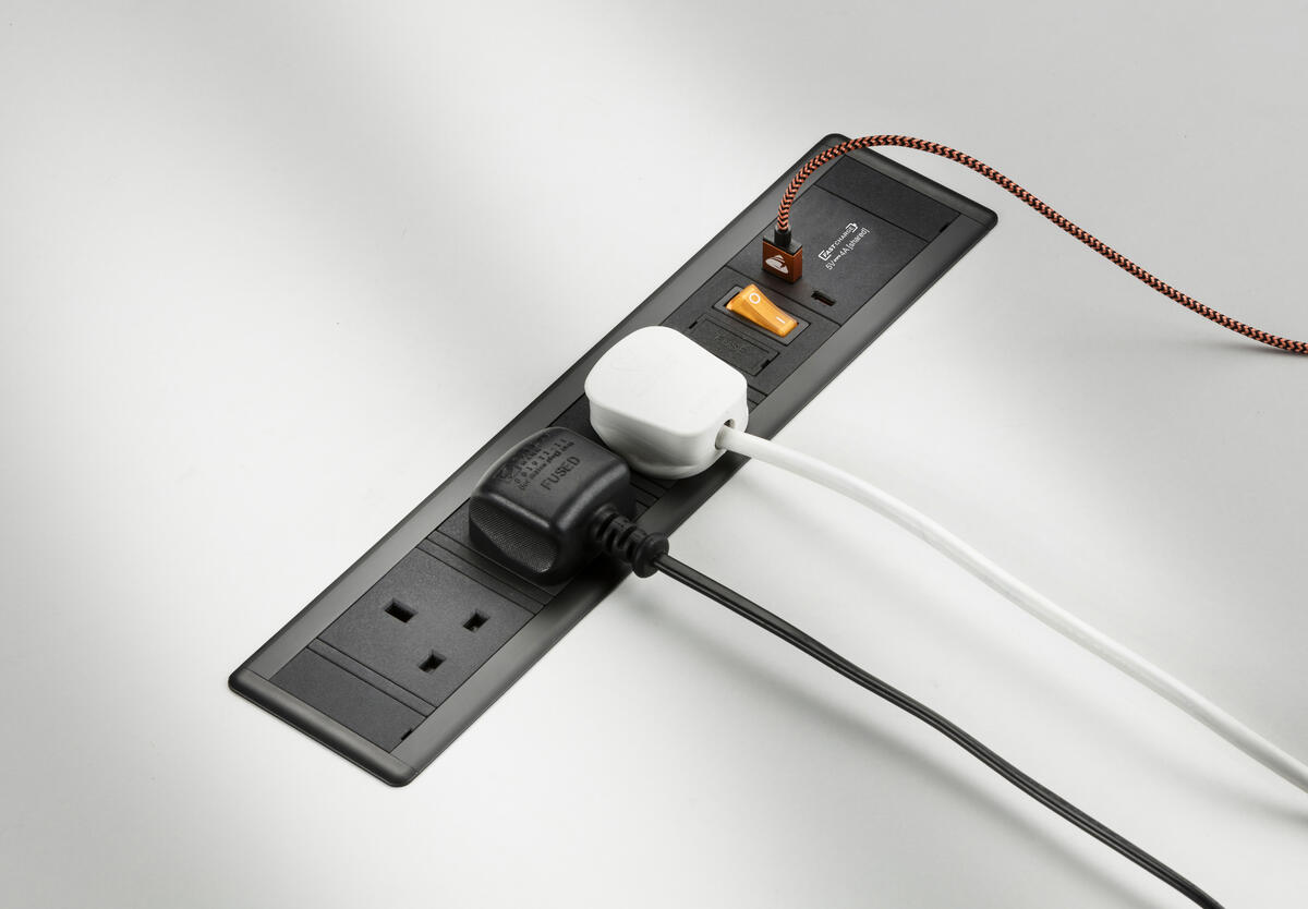 Recess Mounted Socket